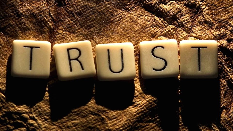 10 Ways to Build Bridges of trust with your loved one | SoundVision.com