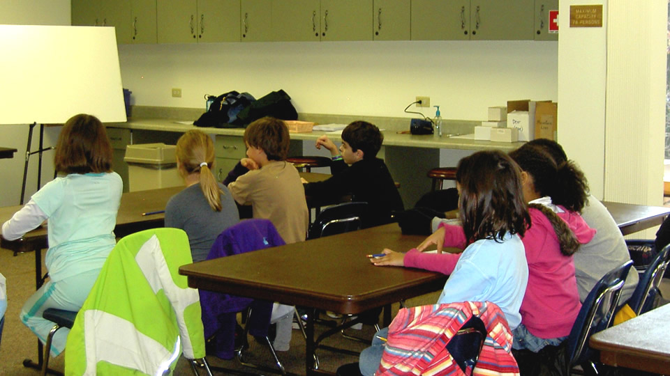 Dealing with problems of discipline in the classroom | SoundVision.com