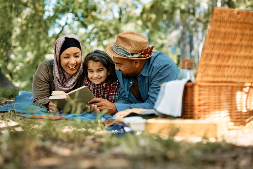 Remarkable Benefits of Reading Aloud to Kids | SoundVision.com