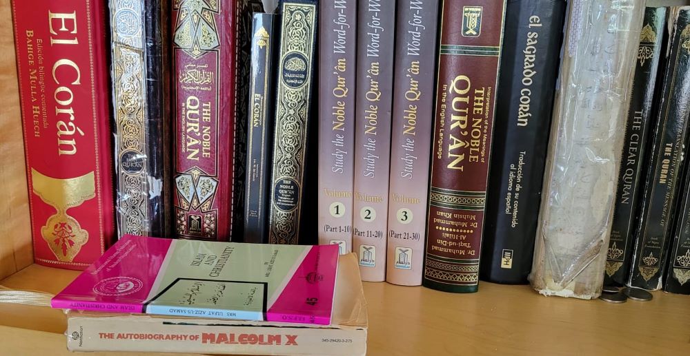 These Are the Books That Convinced Me to Become Muslim | SoundVision.com